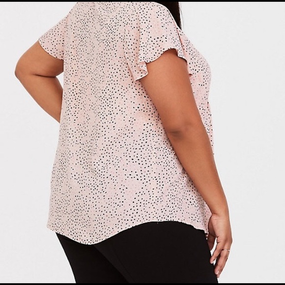 torrid | Tops | Torrid Pink Dot Button Front Blouse | Poshmark